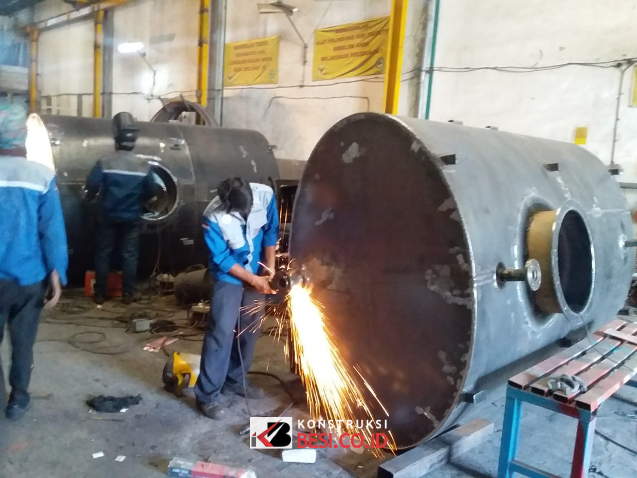 Jasa Fabrikasi Tangki Baja Banyumas - KONSTRUKSI.BESI.CO.ID
